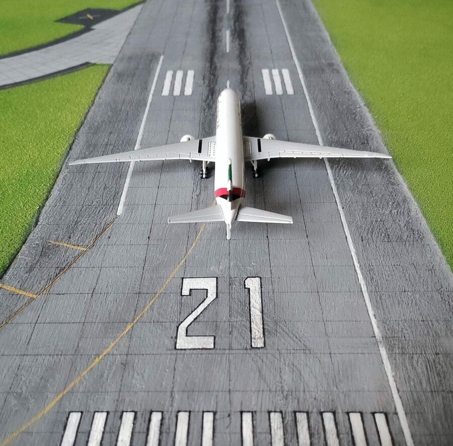 Blog – Paris Airport Diorama